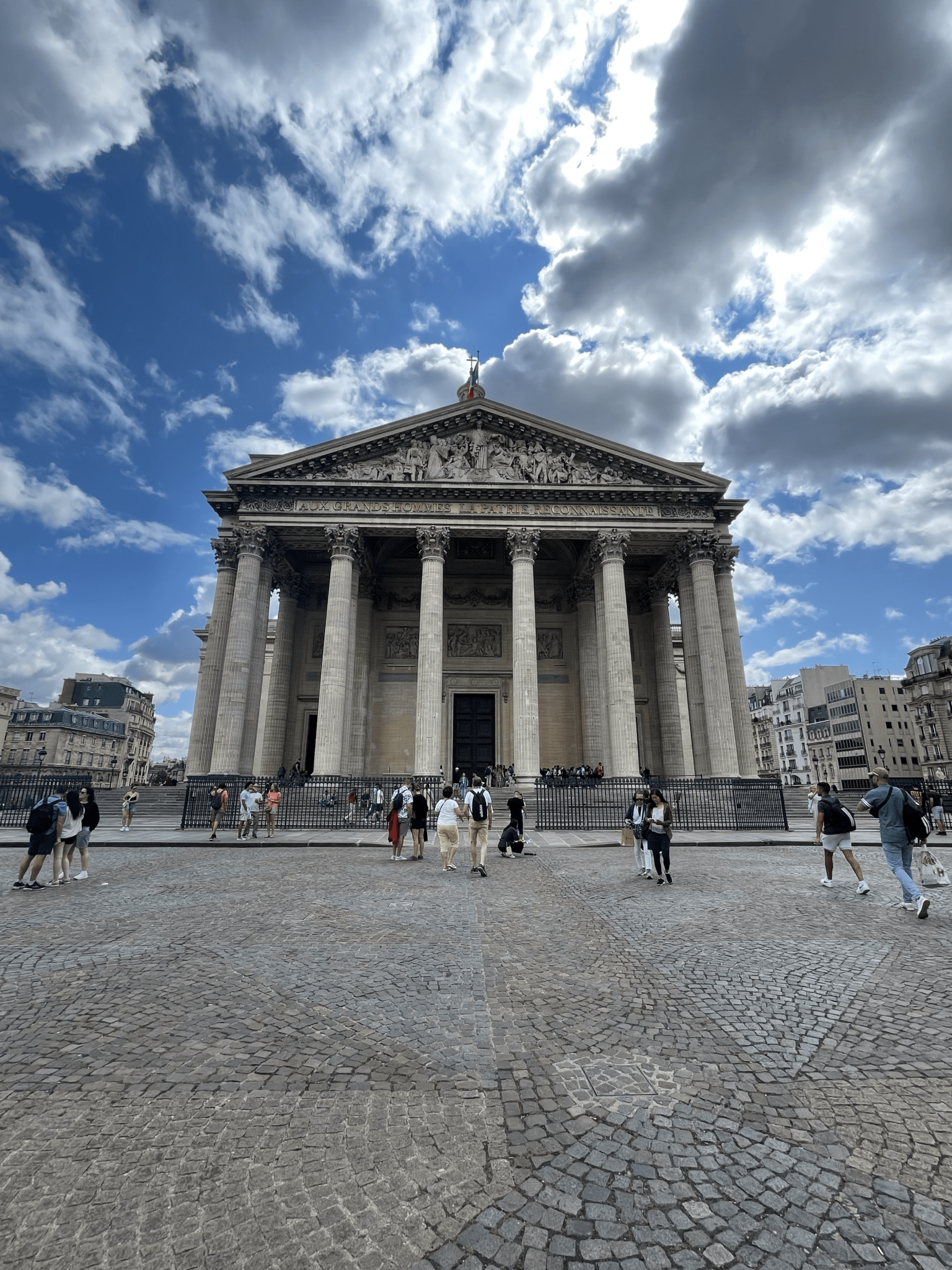 A Parisian Dream: Exploring the City of Love - HillaryErickson.com ...